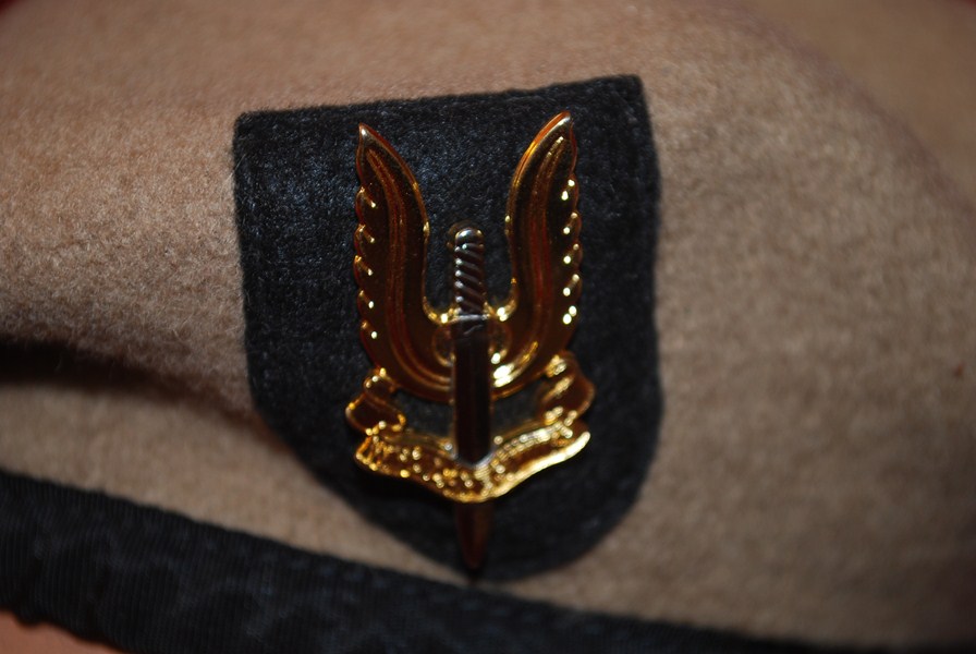 SAS BERET. b-SOLD