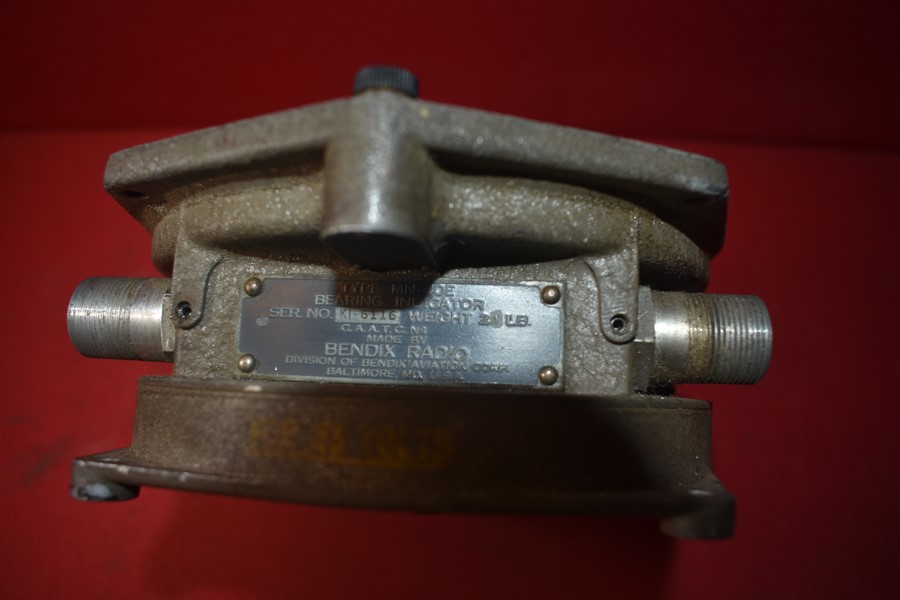WW2 AIRCRAFT BENDIX RADIO COMPASS