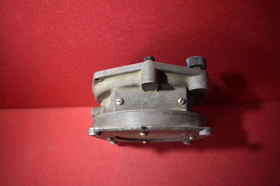 WW2 AIRCRAFT BENDIX RADIO COMPASS