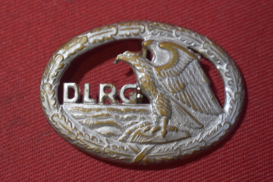 WW2 GERMAN DRLG LIFESAVING BADGE-SOLD