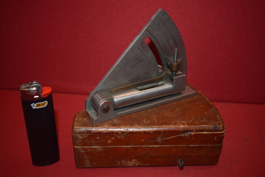 WW1 GERMAN ARTILLERY GUNNERS QUADRANT IN ORIGINAL CASE-SOLD