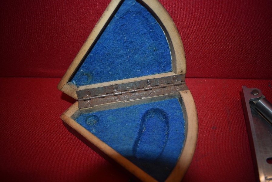 WW1 GERMAN ARTILLERY GUNNERS QUADRANT IN ORIGINAL CASE-SOLD