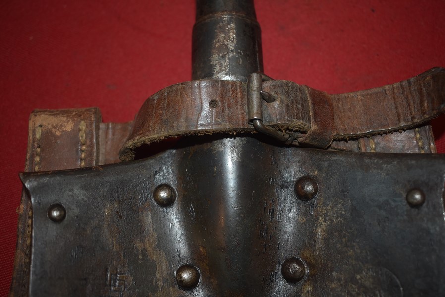 WW1 GERMAN ENTRENCHING TOOL AND COVER-SOLD