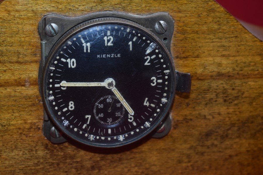 WW2 GERMAN LUFTWAFFE AIRCRAFT COCKPIT CLOCK BY KIENZLE