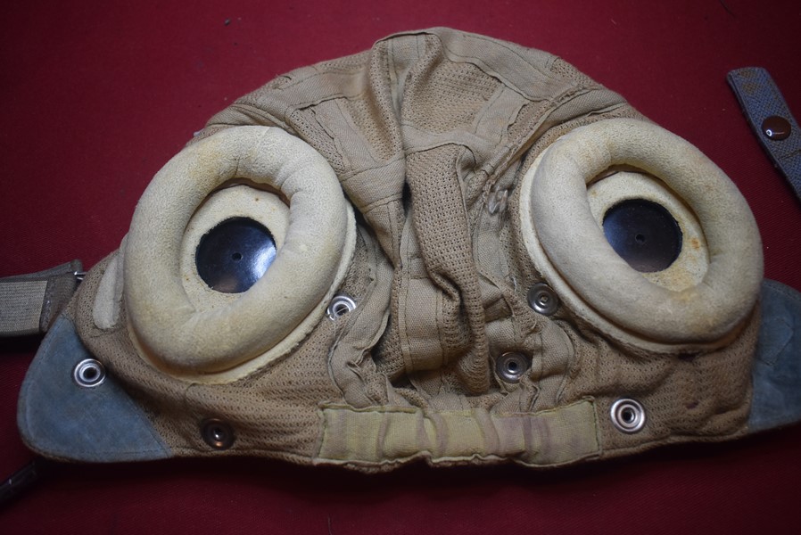 WW2 RAF/RAAF TROPICAL PILOTS HELMET, OXYGEN MASK AND GOGGLES-SOLD