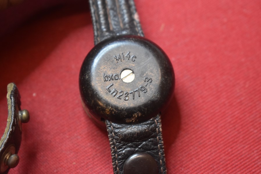 WW2 GERMAN LUFTWAFFE SUMMER MESH PILOTS FLIGHT HELMET AND GOGGLES-SOLD