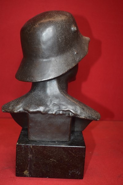 IMPERIAL GERMANY SOLDIER BUST WEIMAR PERIOD-SOLD