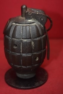 WW2 BRITISH/AUSTRALIAN DE-ACTIVATED HAND GRENADE FOR THE 303 RIFLE CUP ...