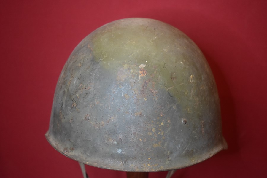 WW2 SOVIET RUSSIAN SSH40 COMBAT HELMET