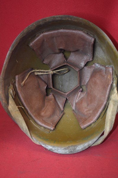 WW2 SOVIET RUSSIAN SSH40 COMBAT HELMET