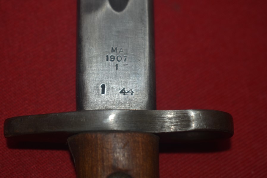 WW2 AUSTRALIAN BAYONET FOR THE 303 RIFLE MADE AT ORANGE ARSENAL-SOLD