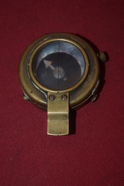 WW1 BRITISH/AUSTRALIAN COMPASS DATED 1918