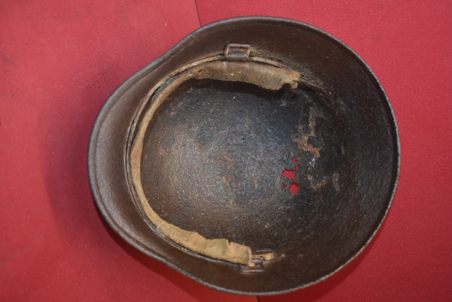 RELIC WW2 GERMAN HELMET