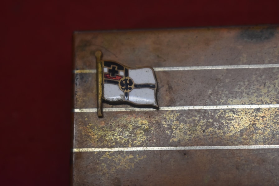 WW1 GERMAN KRIEGSMARINE OFFICERS CIGARETTE CASE AND MATCHBOX HOLDER.