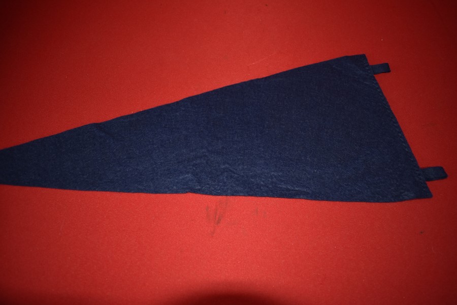 WW2 AUSTRALIAN PENNANT HMAS ASSAULT-SOLD