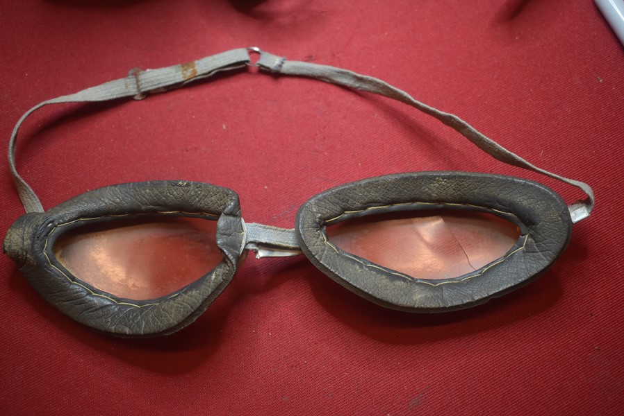 WW2 GERMAN LUFTWAFFE SUMMER MESH PILOTS FLIGHT HELMET AND GOGGLES-SOLD