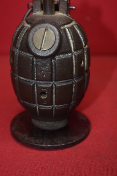 WW2 BRITISH/AUSTRALIAN DE-ACTIVATED HAND GRENADE FOR THE 303 RIFLE CUP ...